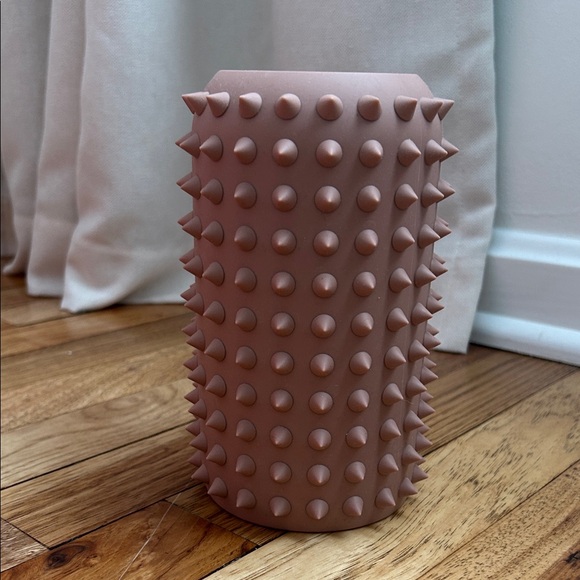 bkr | Dining | Bkr Spiked Clover Big Liter | Poshmark
